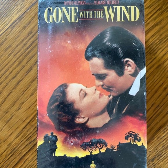 Media | Gone With The Wind Vhs 1998 Digitally Remastered | Poshmark